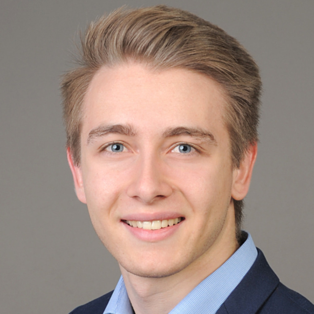 Michael Schmoelz - Graduate Trainee | Corporate Strategy - RWE | XING