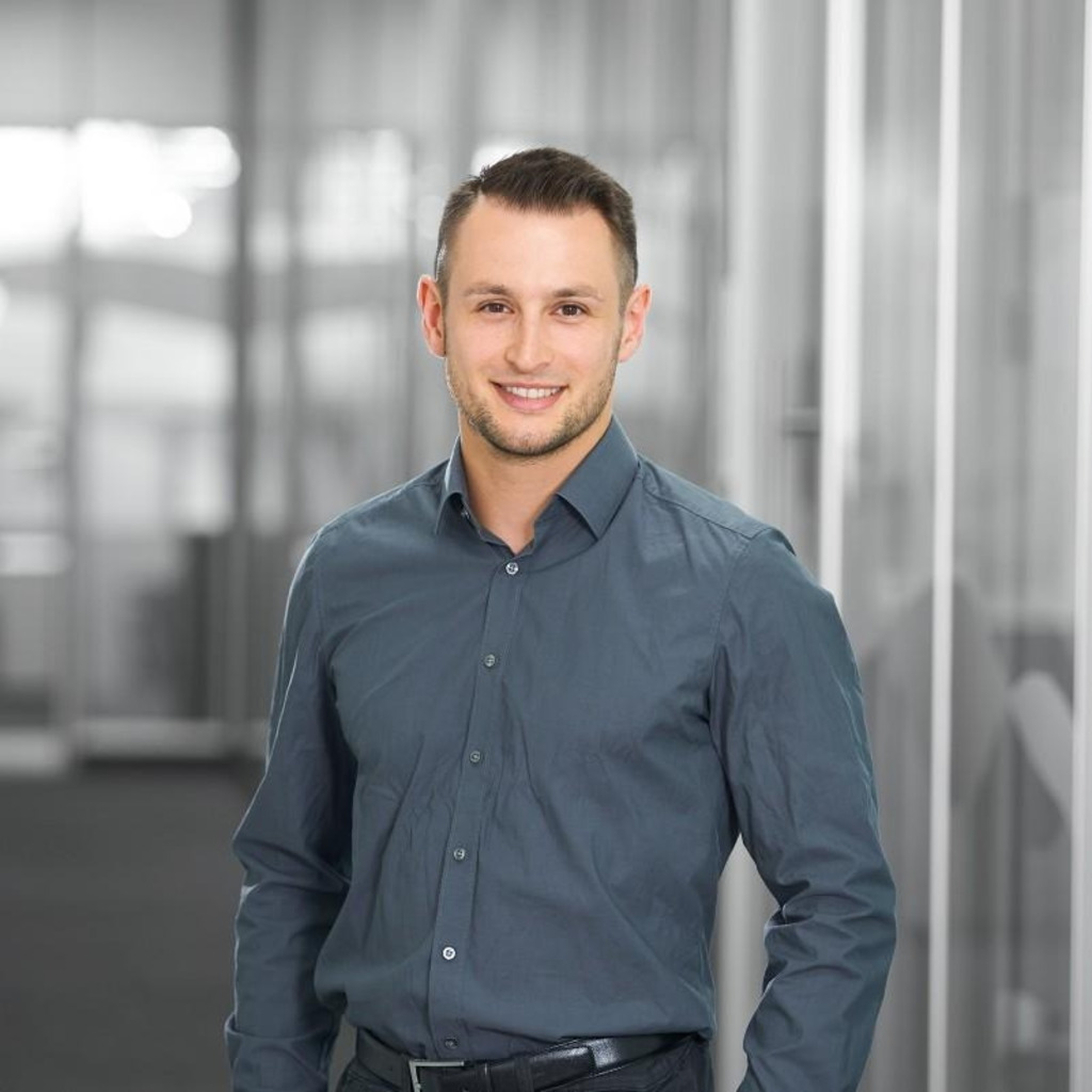 Philipp Kaldewey - Leiter Customer Process Center - AZO LIQUIDS GmbH | XING