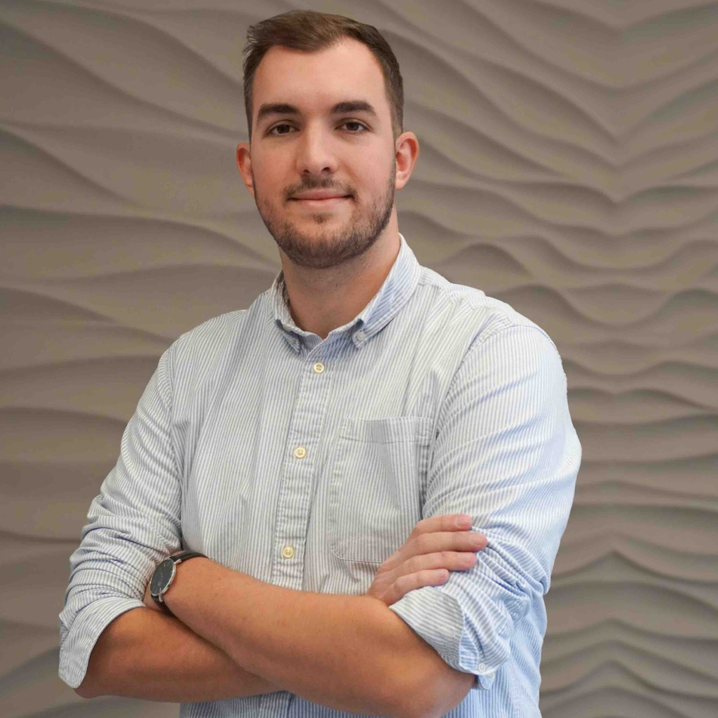 Noah Peters - Niederlassungsleiter - Striewe Zeitarbeit GmbH | XING