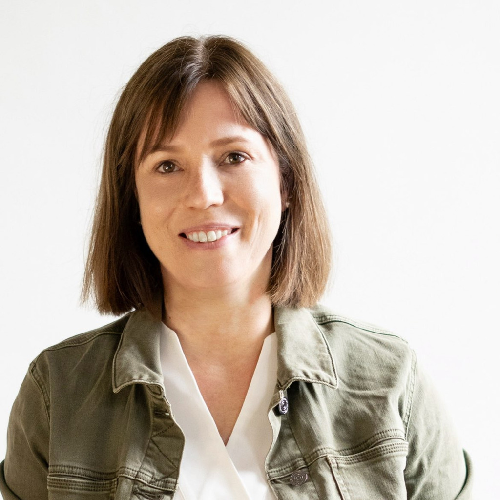 Cornelia Luckerbauer - Operative Leitung Retail - Hofer-Kerzen Vertrieb ...