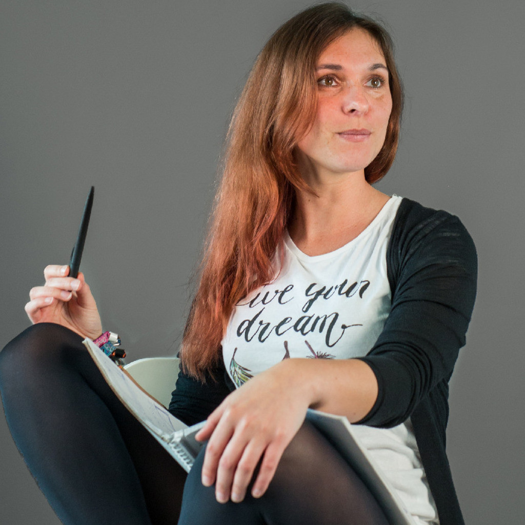 Sarah Walther - Marketing & Design Managerin - Layer 2 GmbH | XING