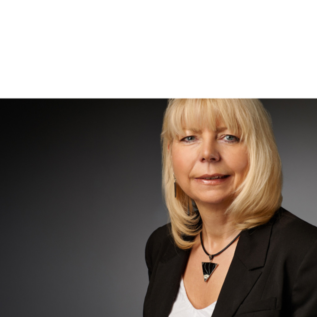 Angela Schulz's Instagram, Twitter & Facebook on IDCrawl