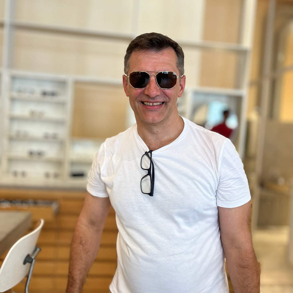 Martin Adelstein - Managing Creative Director - Definition studio ...