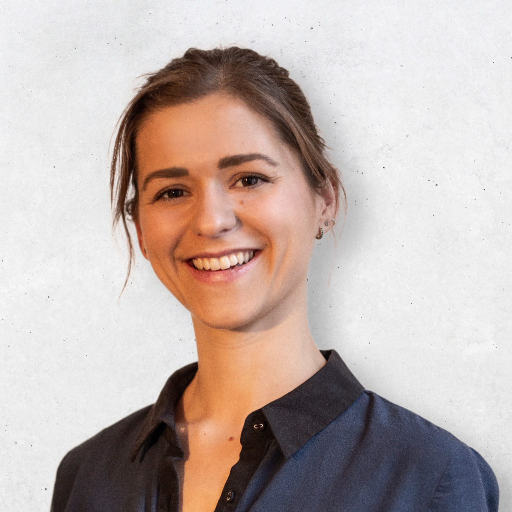 Lisa Meier - PR- und Social Media Managerin - WeberHaus GmbH & Co. KG ...