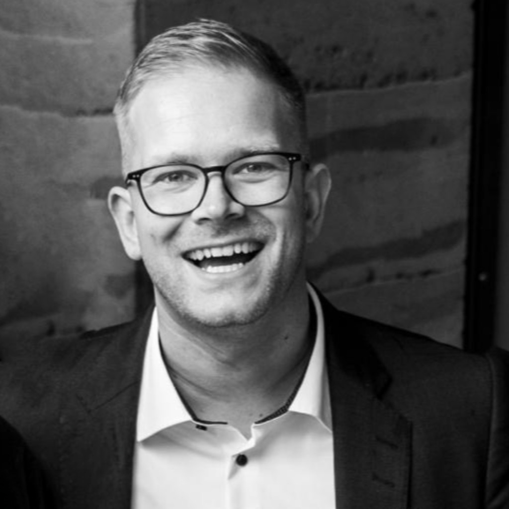 Lukas Schneider - Vertriebsmitarbeiter im Außendienst - KnönerUllmann ...