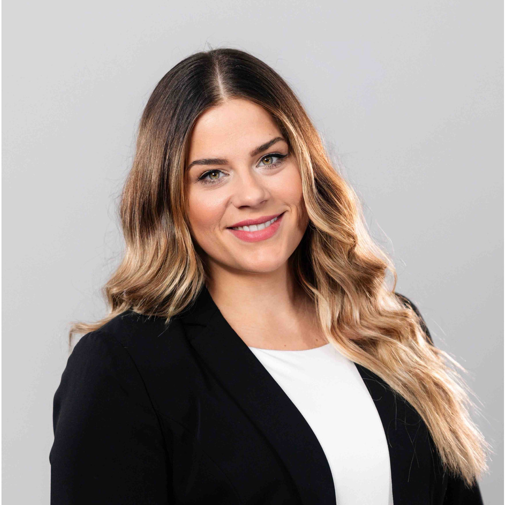 Natalie Lewandowski - Grafikerin - sheego AG | XING