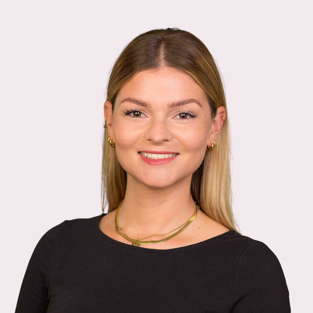 Mona Luzi - Immobilienkauffrau - dc Services GmbH | XING