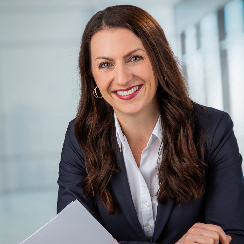 Mag. Tina Gschwindl - Director of Sales (Prokurist / gewerberechtliche ... Mag. Tina Gschwindl - Director of Sales (Prokurist / gewerberechtliche ...