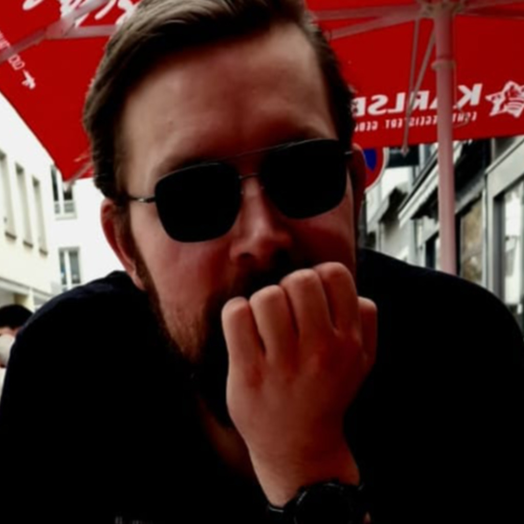 Kevin Lange's Instagram, Twitter & Facebook on IDCrawl