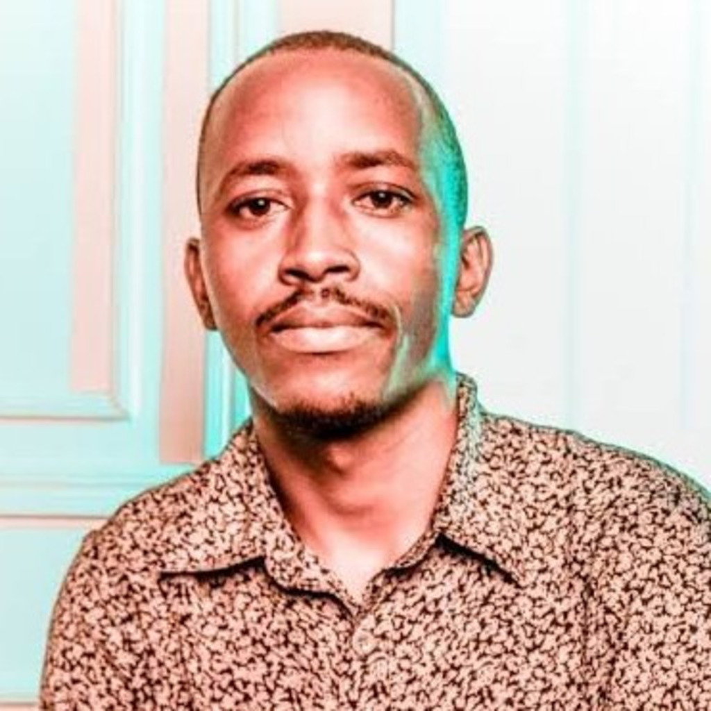 Martin Maingi - Graphic Designer - Creativemartin | XING