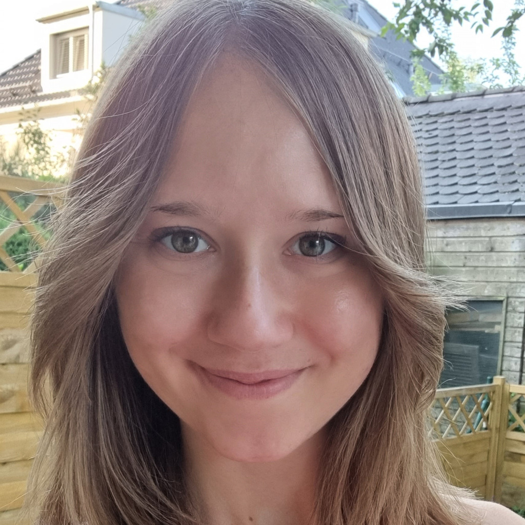 Jennifer Preiss - Personalsachbearbeiterin - CARO Personalservice GmbH ...