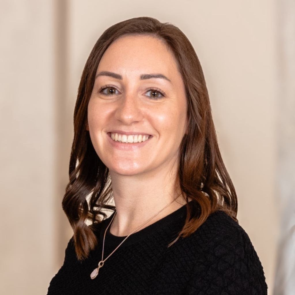 Jennifer Musil - Asset Manager - IWB Institut für Wirtschaftsberatung ...