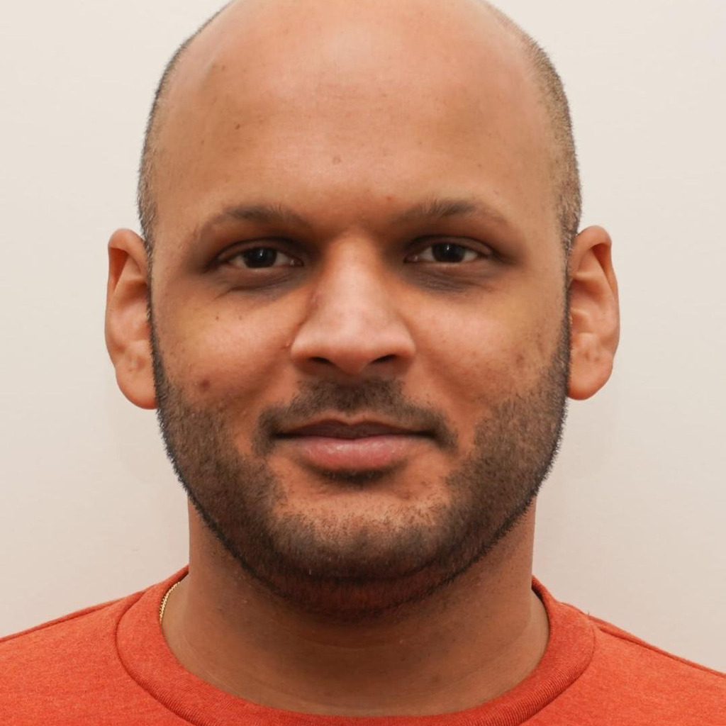 Jono Thomas Moor - Ausbildung zum Informationselektroniker Fachrichtung ...