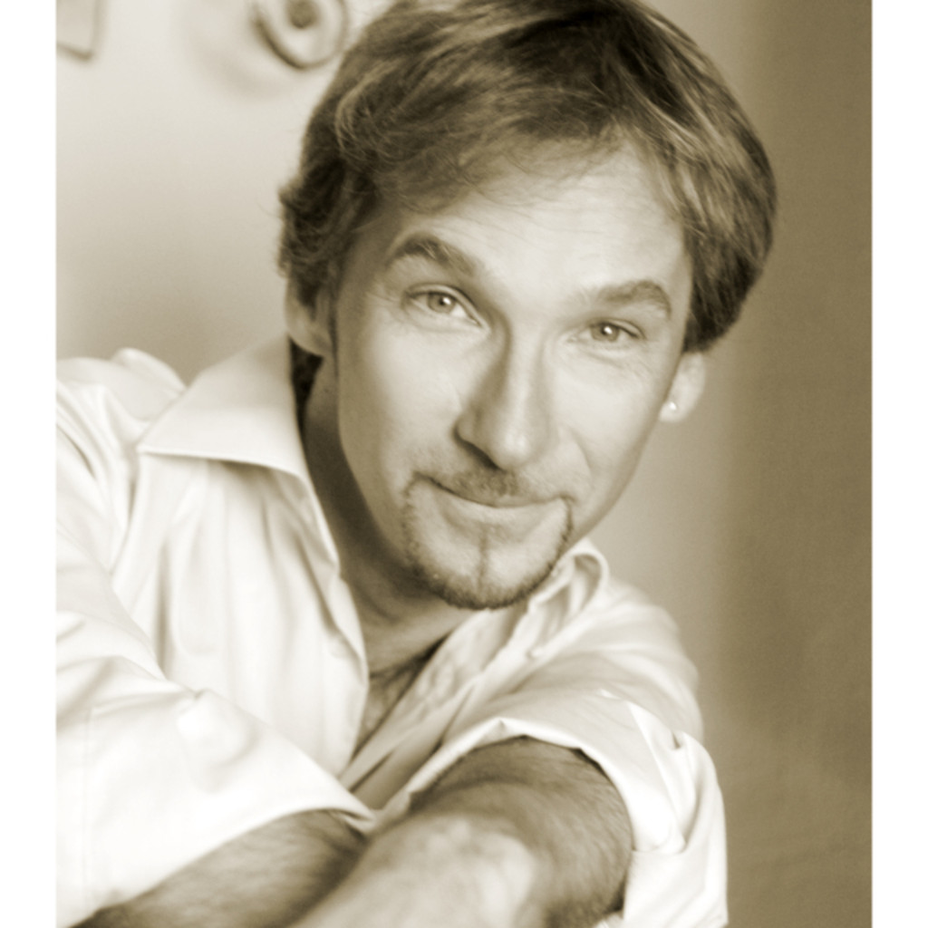 Peter John Farrowski - Gründer - Showstoppers Productions | XING