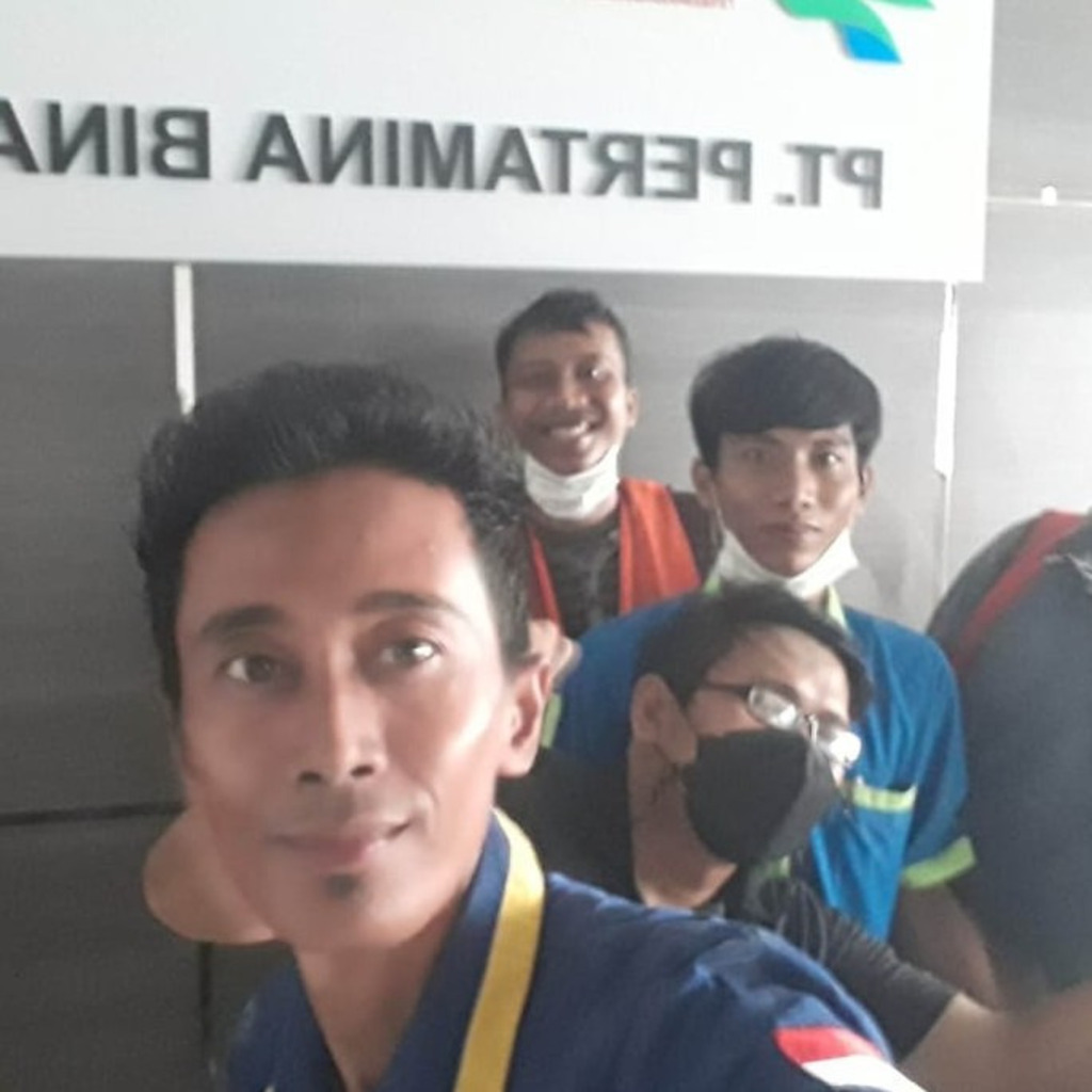 Dadin Saiful r - Sales Manager - Toko Bunga Bandung - Gloria | XING