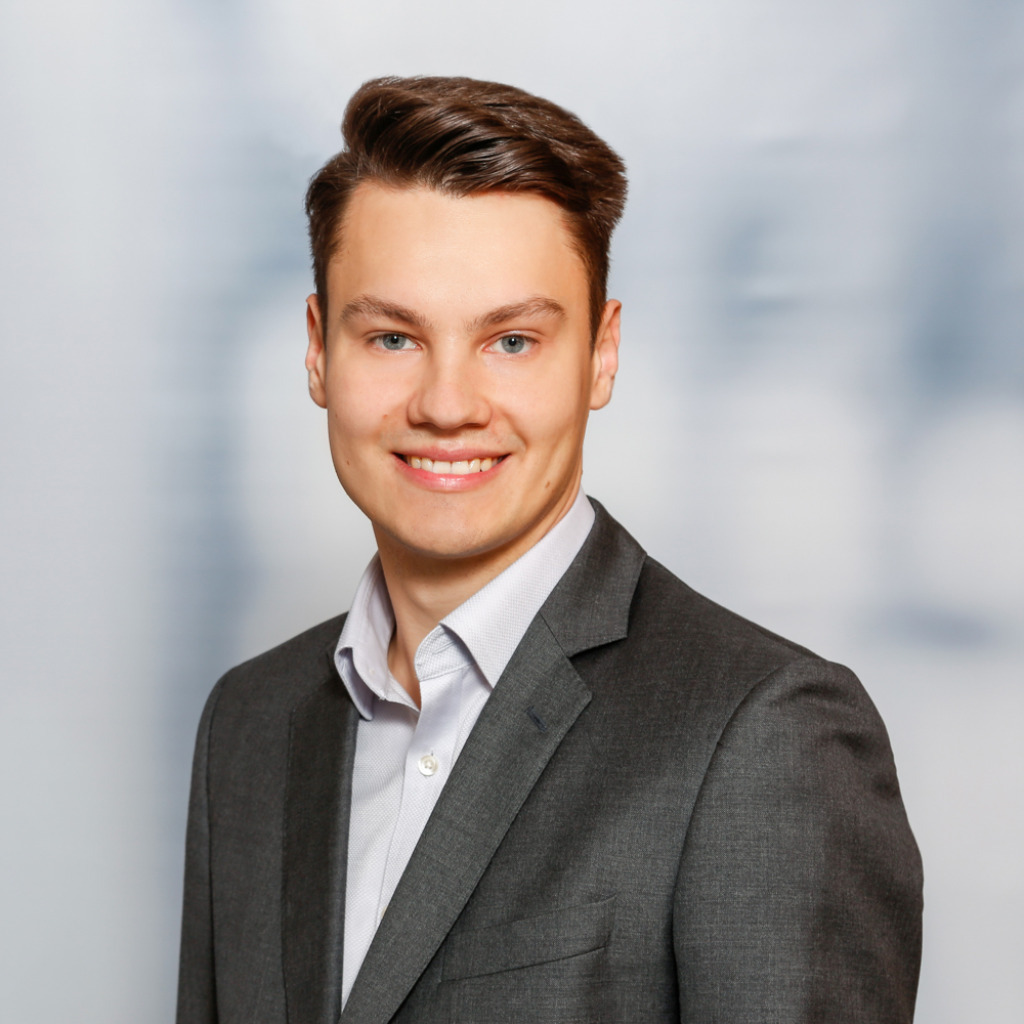 Lukas Schneider - Manager @ Deloitte Garage - Deloitte | XING