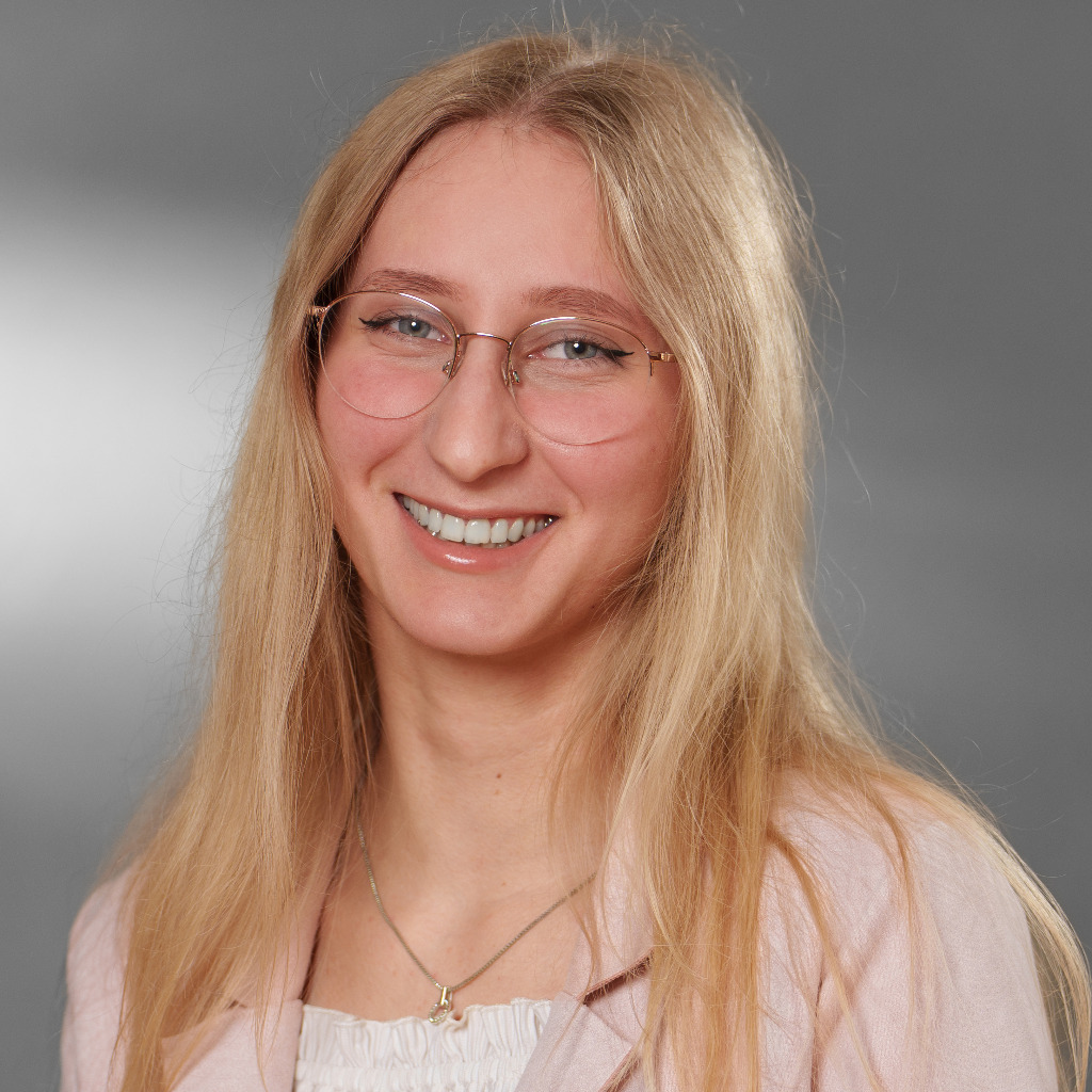 Alina Schmidt - Mediengestalter - Hephata Hessisches Diakoniezentrum e ...