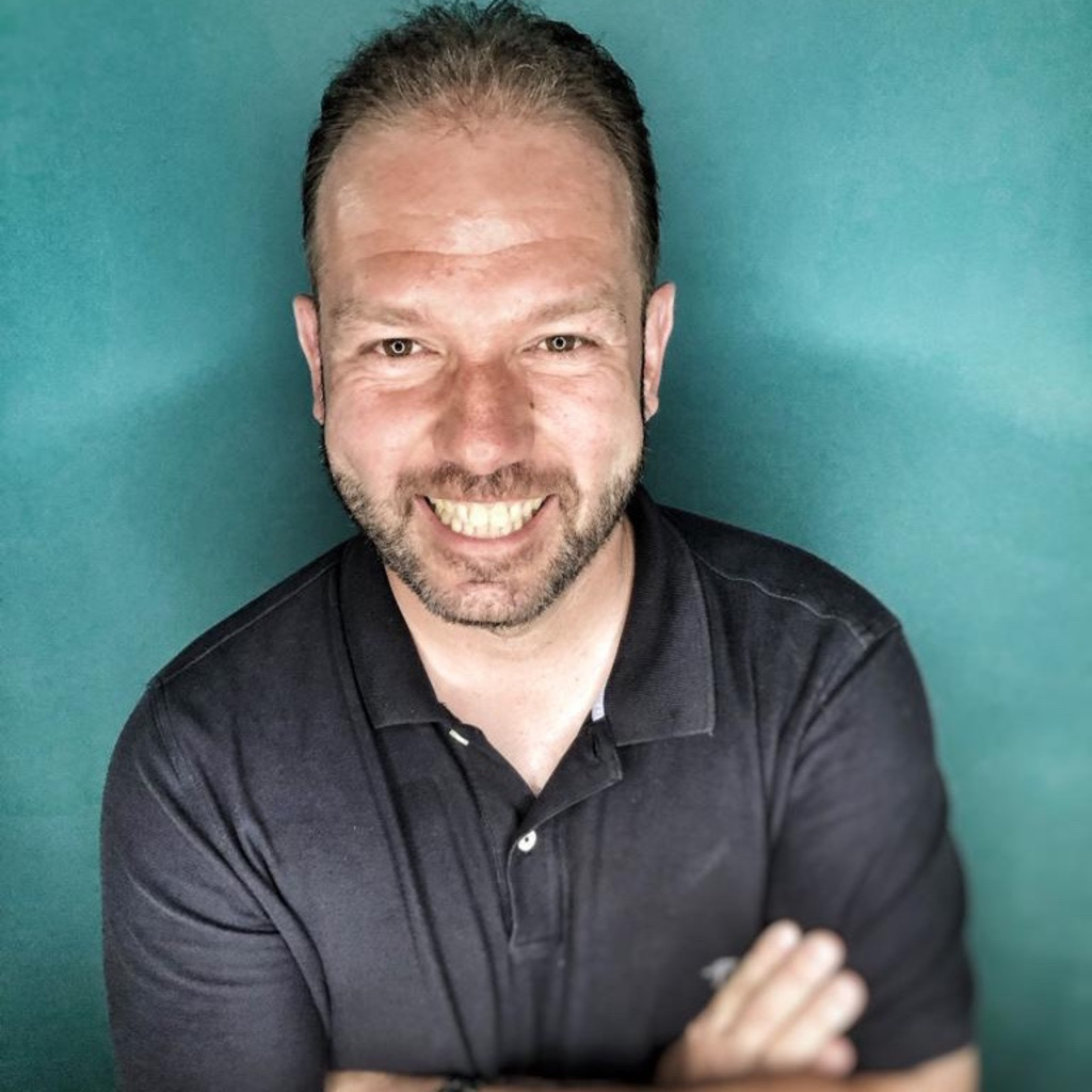 Alexander Schrader in der Personensuche von Das Telefonbuch