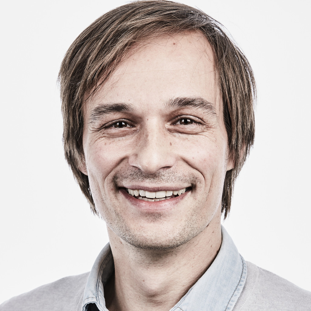 Steffen Baumann - Sr. Project Manager - Stryker | XING