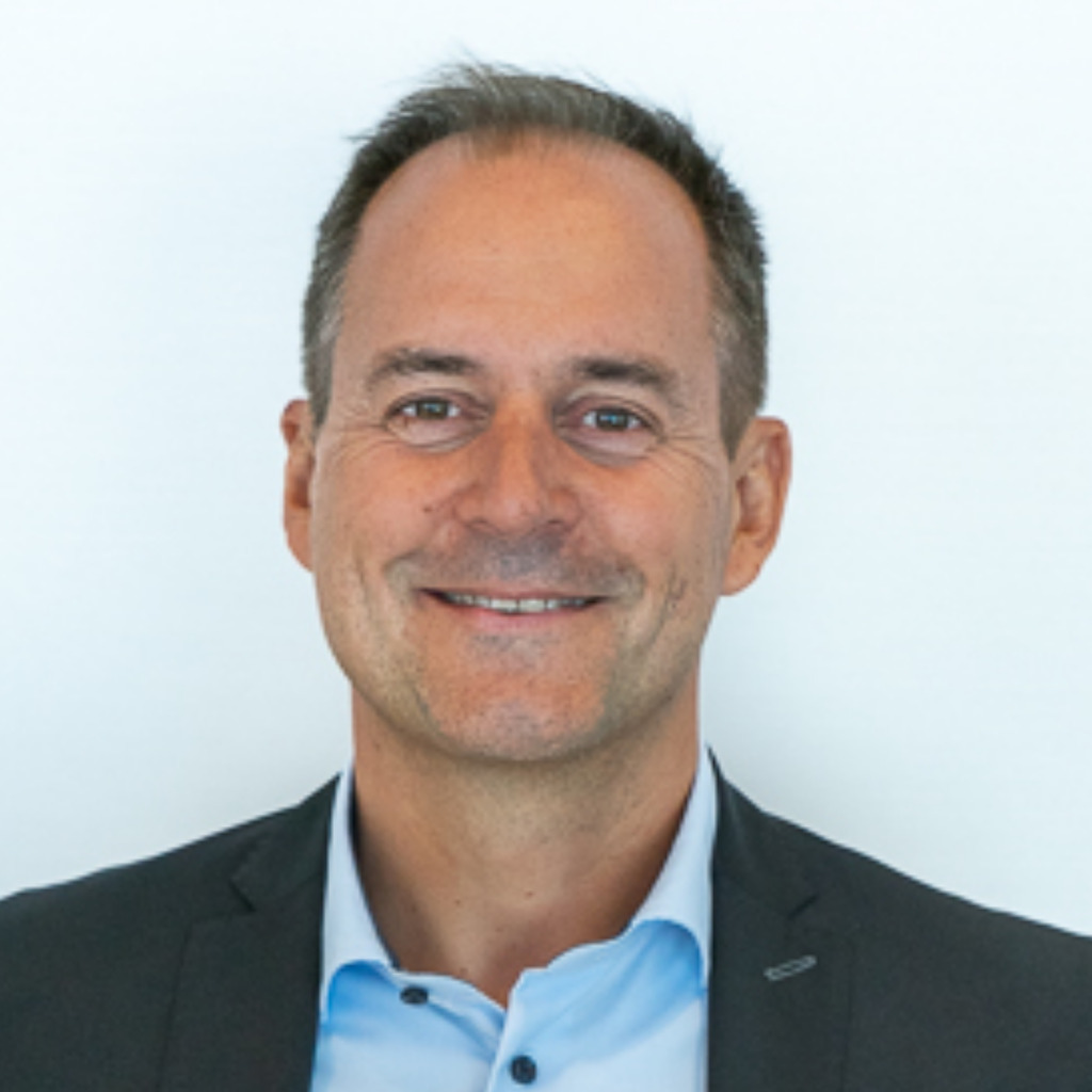 Dr. Holger Winkelmann - Sales Director Banking - adesso SE | XING