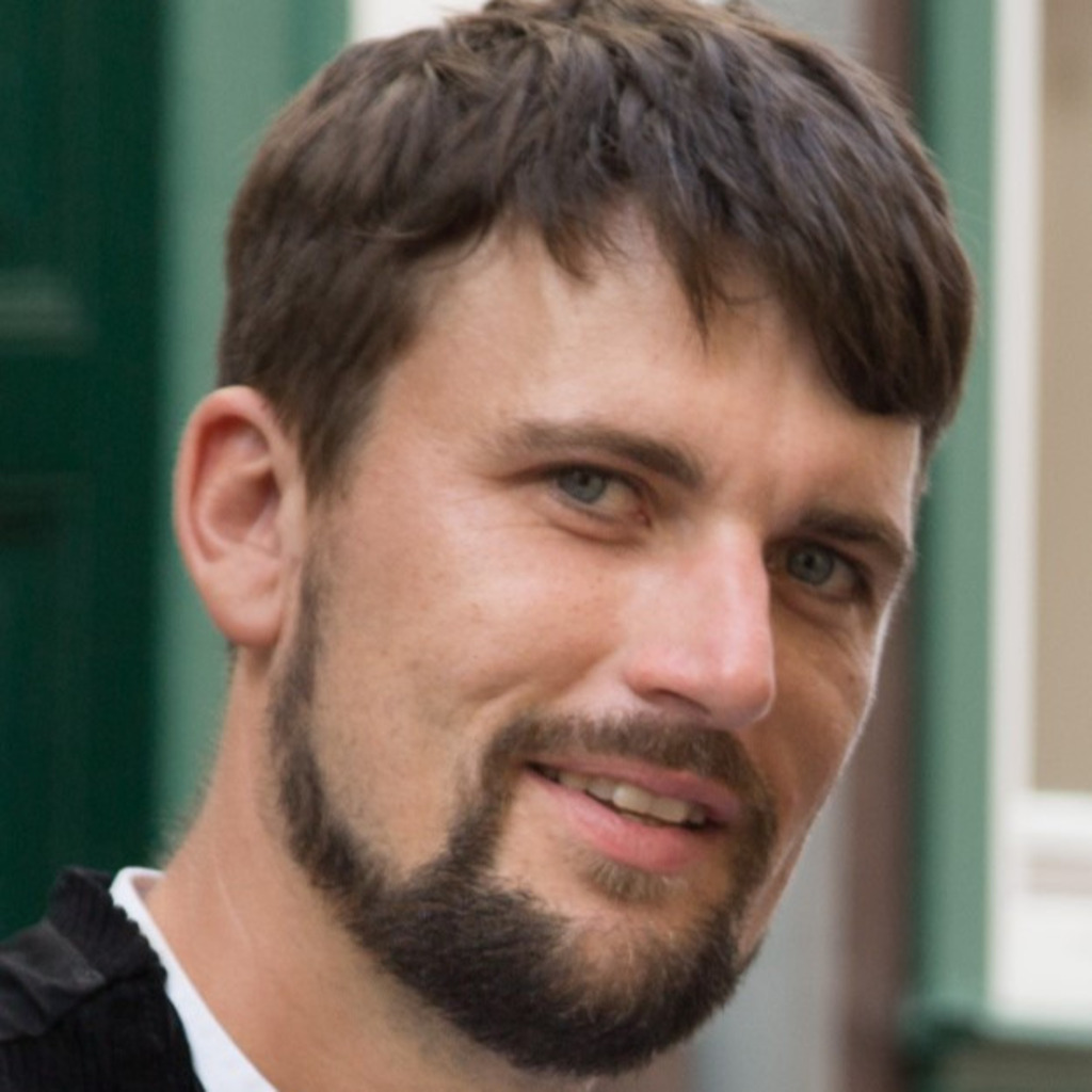 Florian Riebel - Schreinermeister - Zimmerei | XING