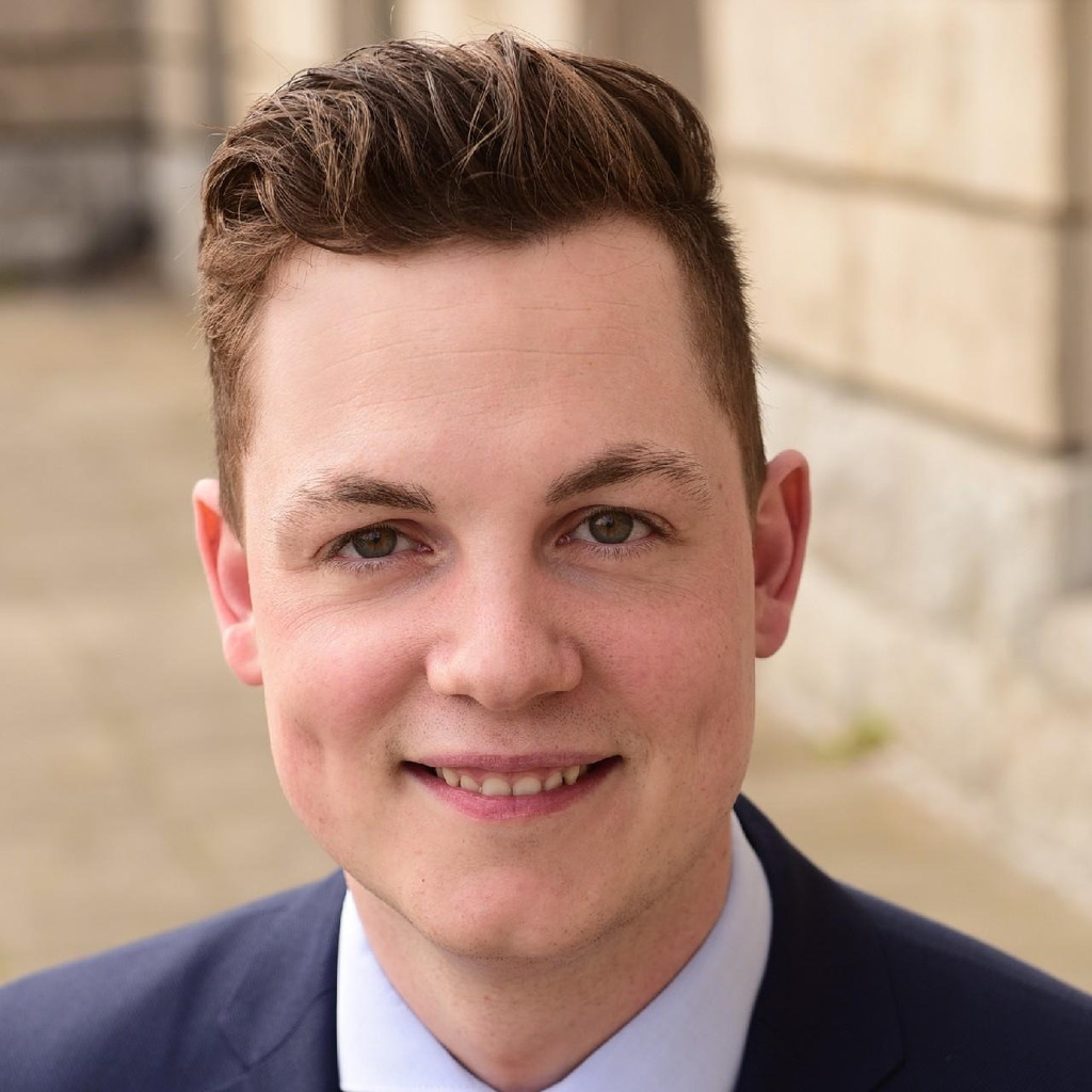 Tim Kösling - Fördermanager für die Immobilienwirtschaft ...