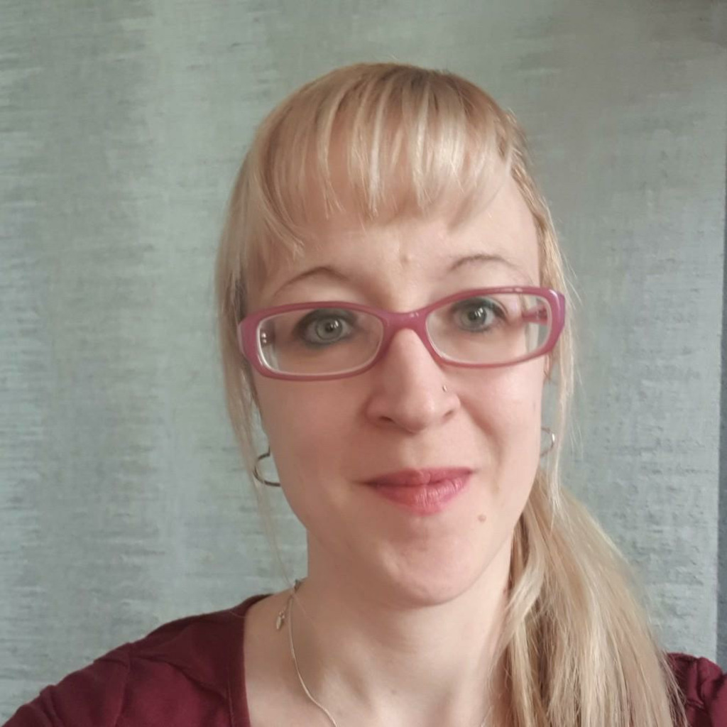 Maria Falk - Sekretärin - IWK Institut für Weiterbildung in der Kranken ...