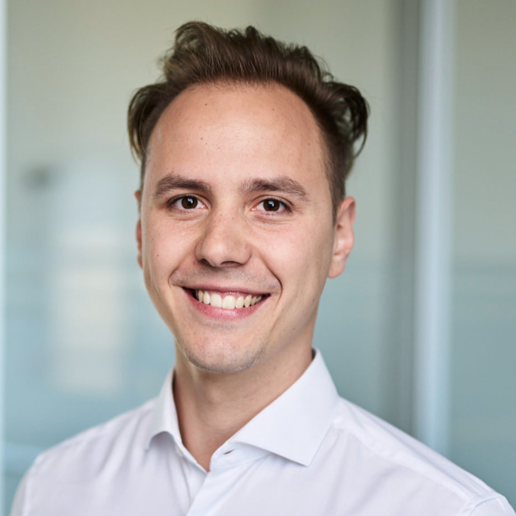 Adrian Sudholz - Research Consultant / Recruiter - Dr. Maier + Partner ...