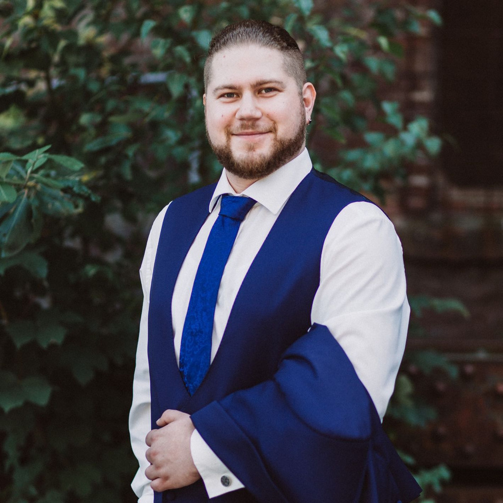 Stefan Liß - RME Technician - Amazon | XING