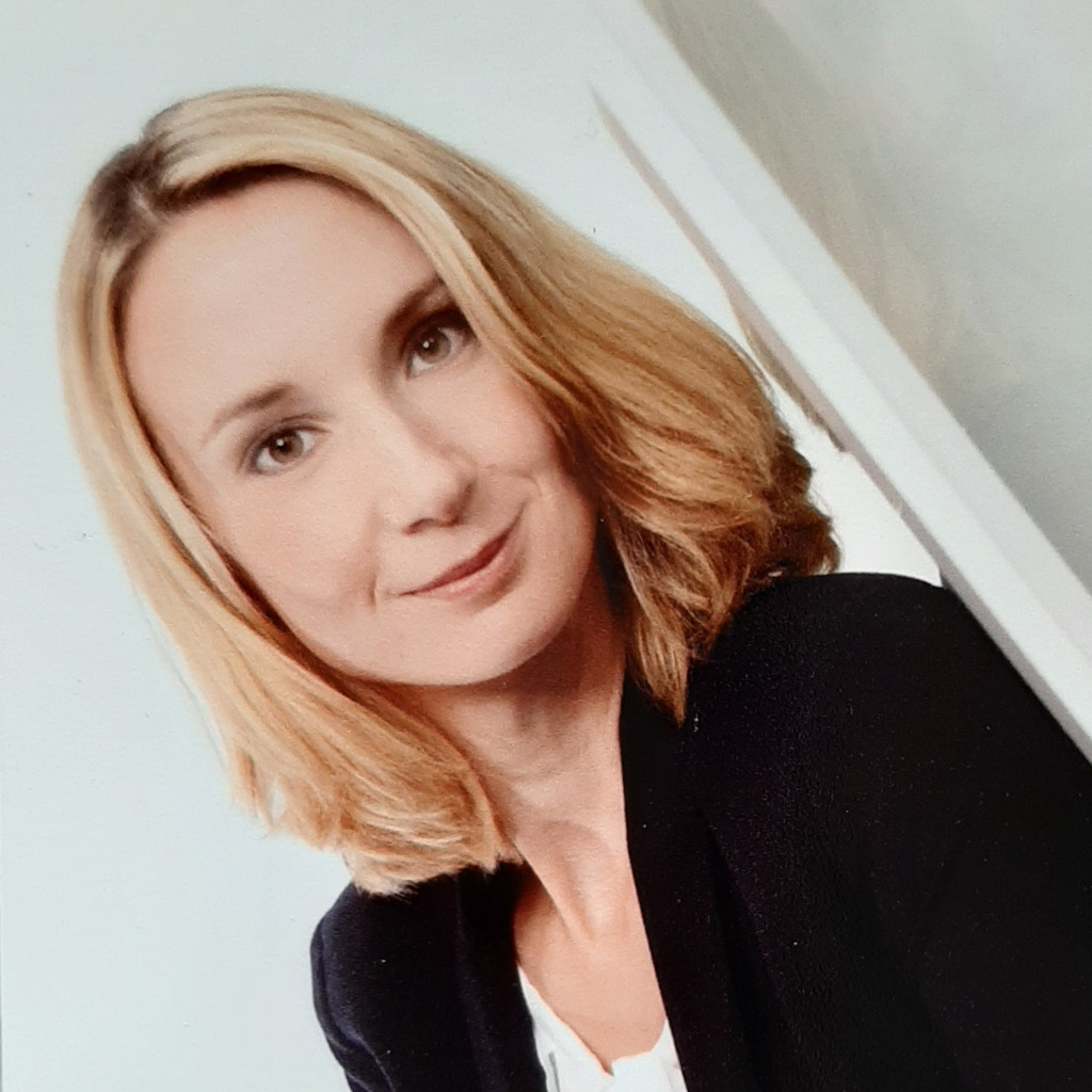 Lisa Lindhorst's Instagram, Twitter & Facebook on IDCrawl