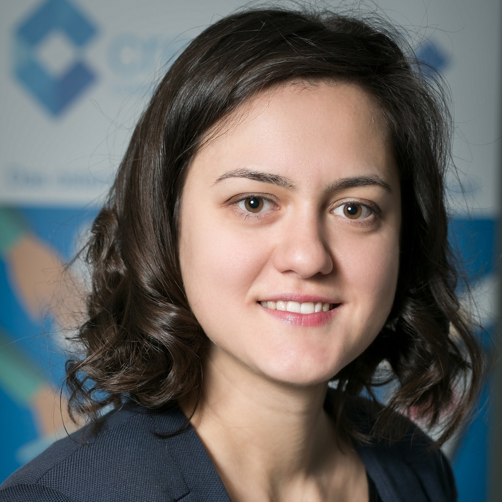 Alexandra Veleva - CEO - CredoWeb GmbH | XING