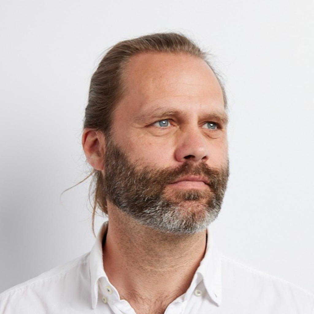 Lars Meier - Senior Account Director - LinkedIn | XING