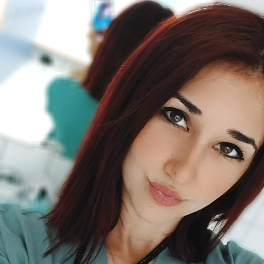 Sarah Castro - Medizinische Fachangestellte - Uniklinik Erlangen | XING