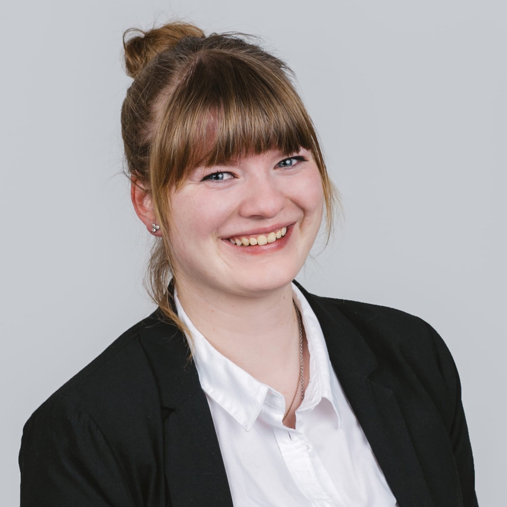 Maria Stadler - Technische Zeichnerin/ Produktdesignerin - Sortimo | XING