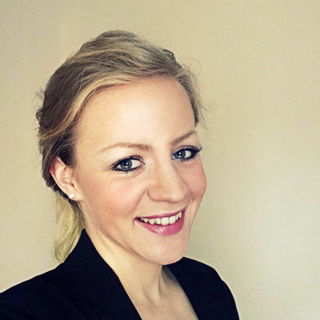 Caroline Bachmann's Instagram, Twitter & Facebook on IDCrawl