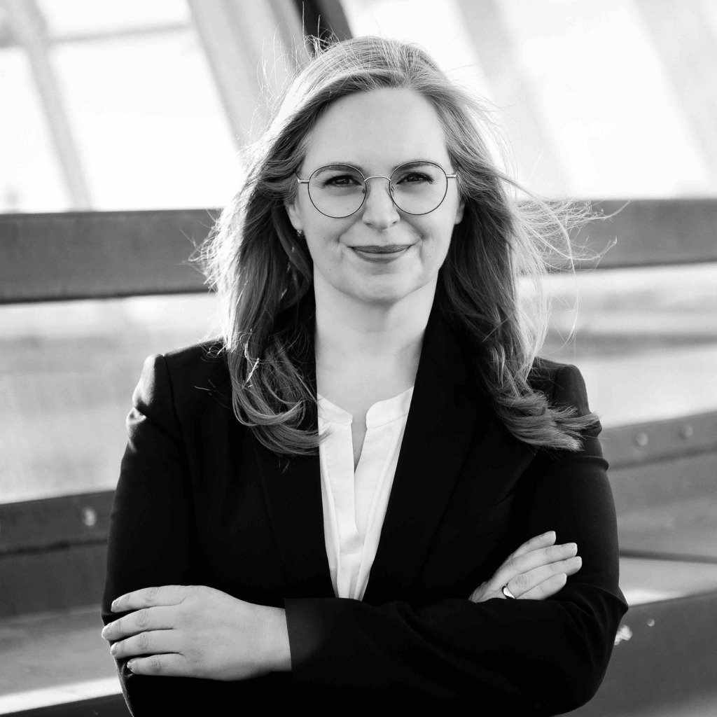 Colleen Sanders - Journalistin und Moderationstrainerin - Radio Lippe ...