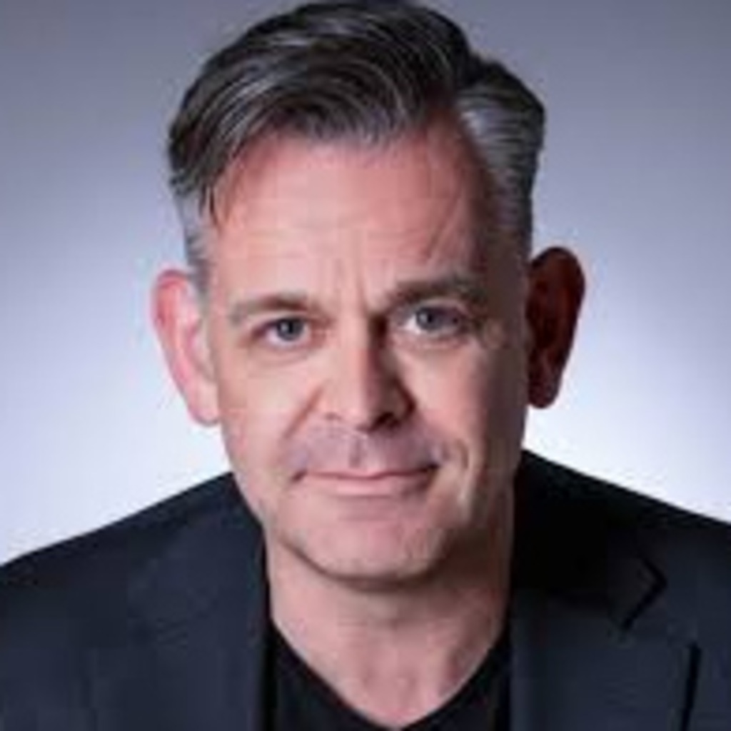 Dyana Azziz - Chief Executive Officer (CEO) - self-emloyed | XING