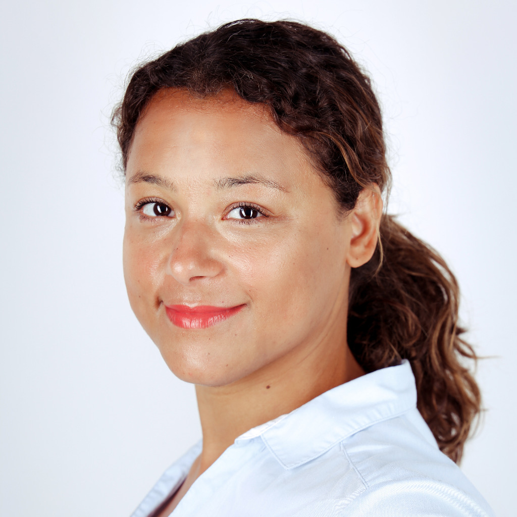 Caroline Hahn's Instagram, Twitter & Facebook on IDCrawl