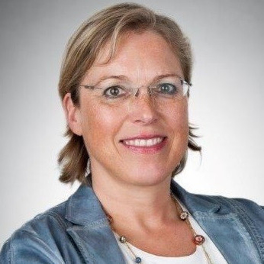 Barbara Fritsch - Personalreferentin - Daimler Protics GmbH | XING