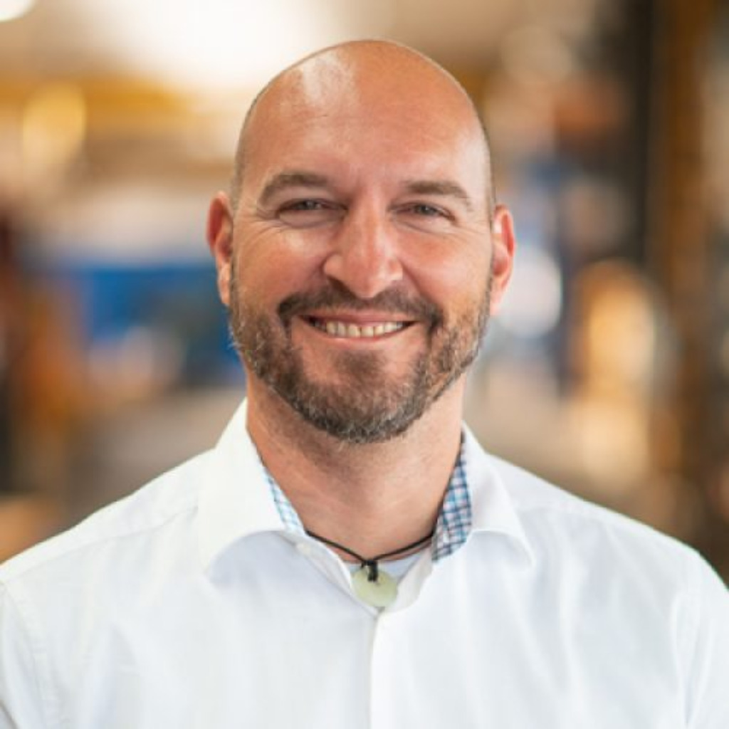 Patrick Burri - Leiter Kundendienst - Helion | XING