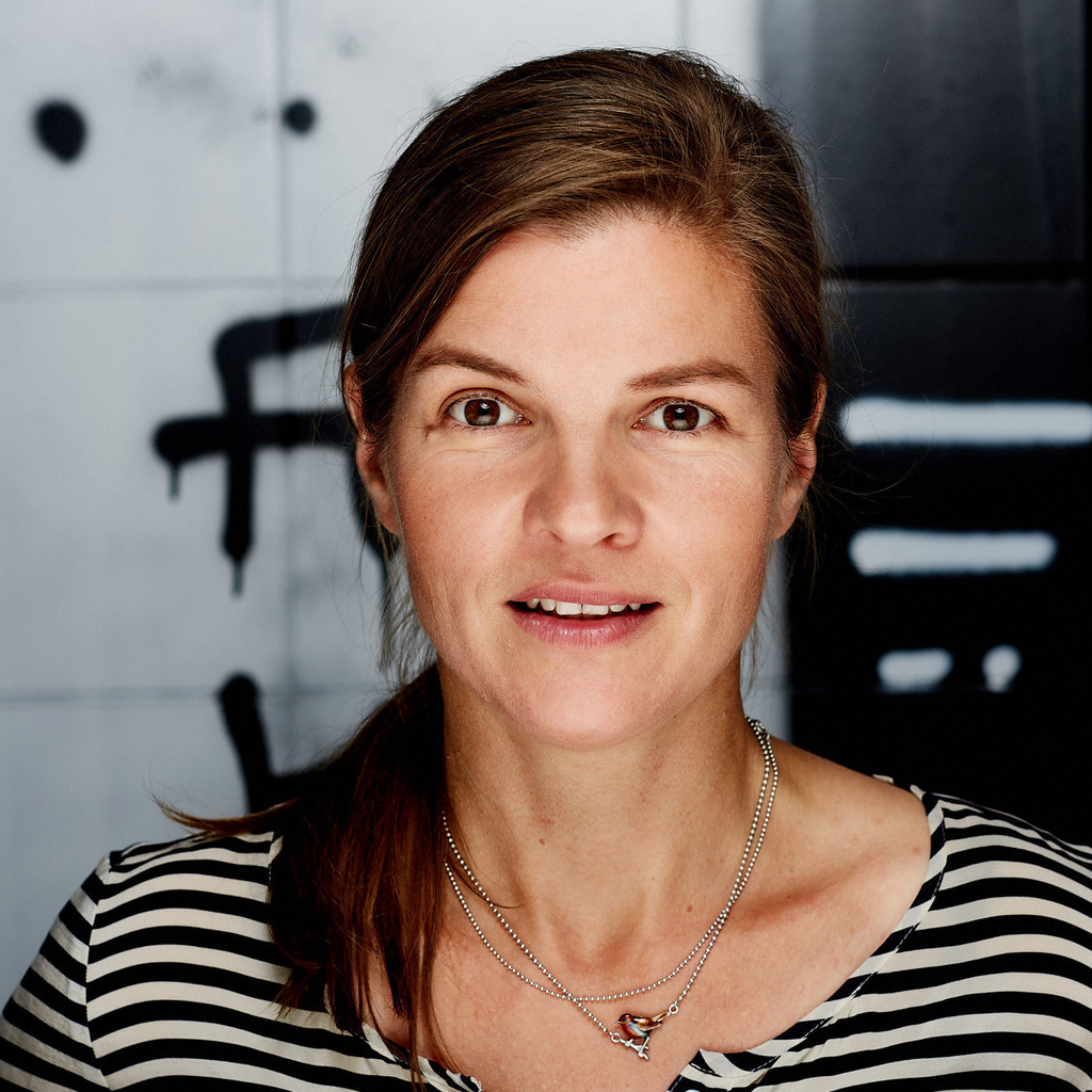 Judith Marie Flade - Designerin - JUNi.STUDIO | XING