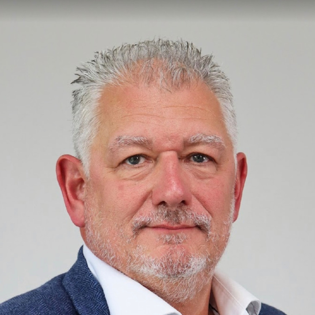 Richard Adams - Consultant Director Global Accounts - Entregar ...