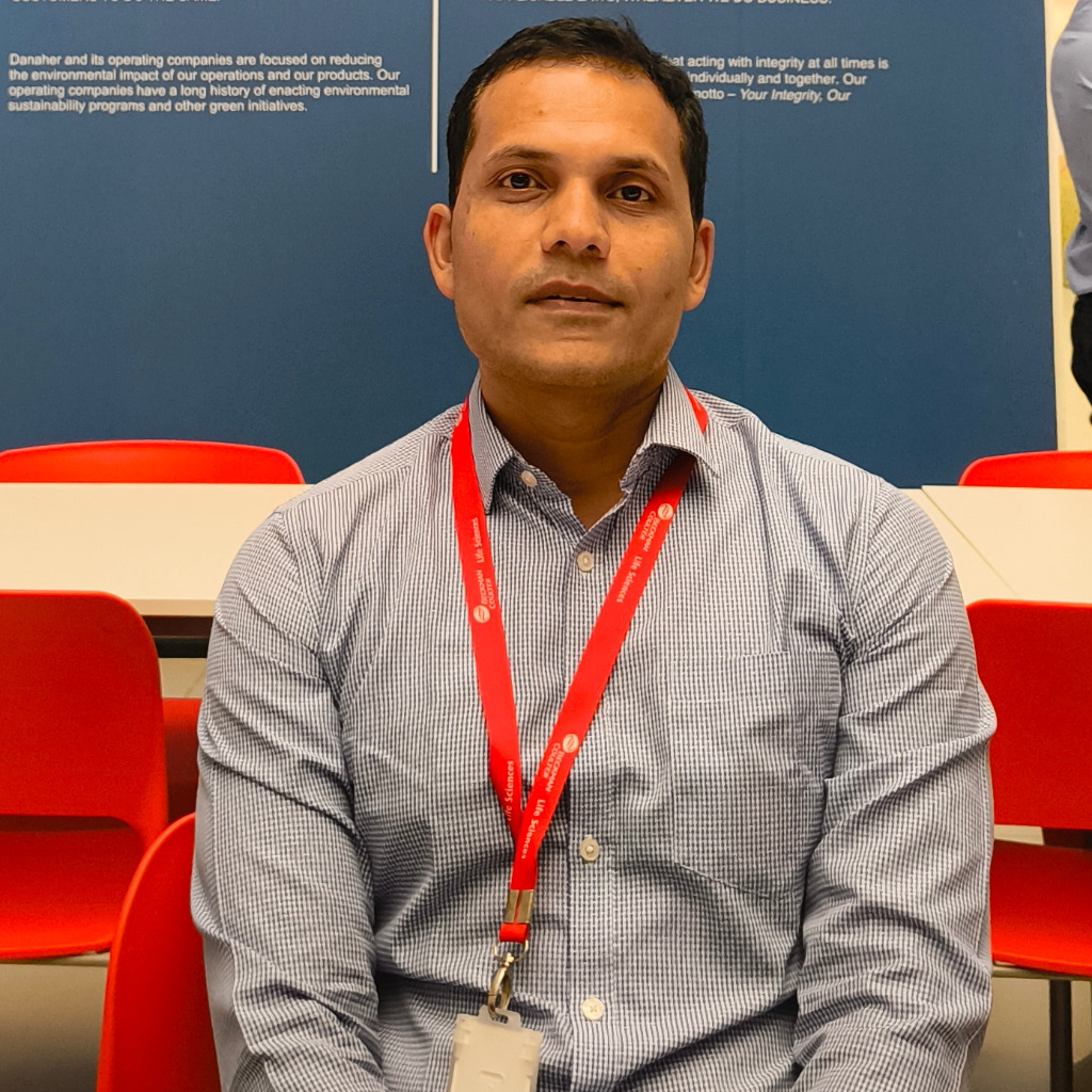 DEEPAK TIWARI - Senior Logistics Specialist - Allyn Internatiional Pvt ...