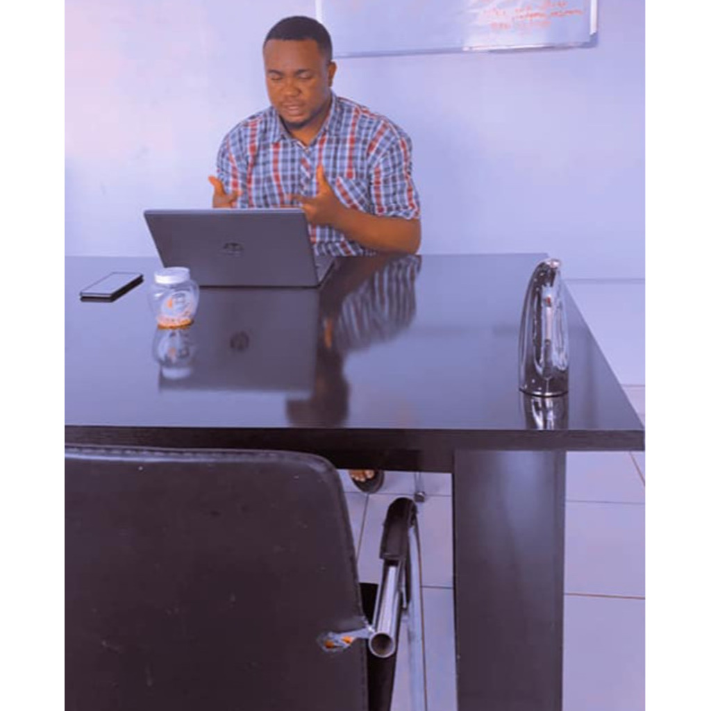 chibueze Damian - web developer - eduprojecttopics | XING