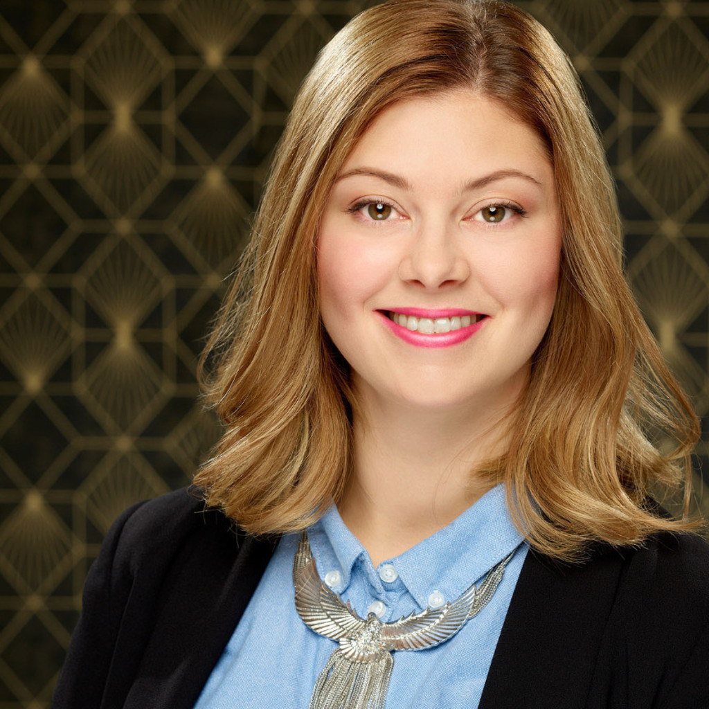 Lisa Bischof in der Personensuche von Das Telefonbuch