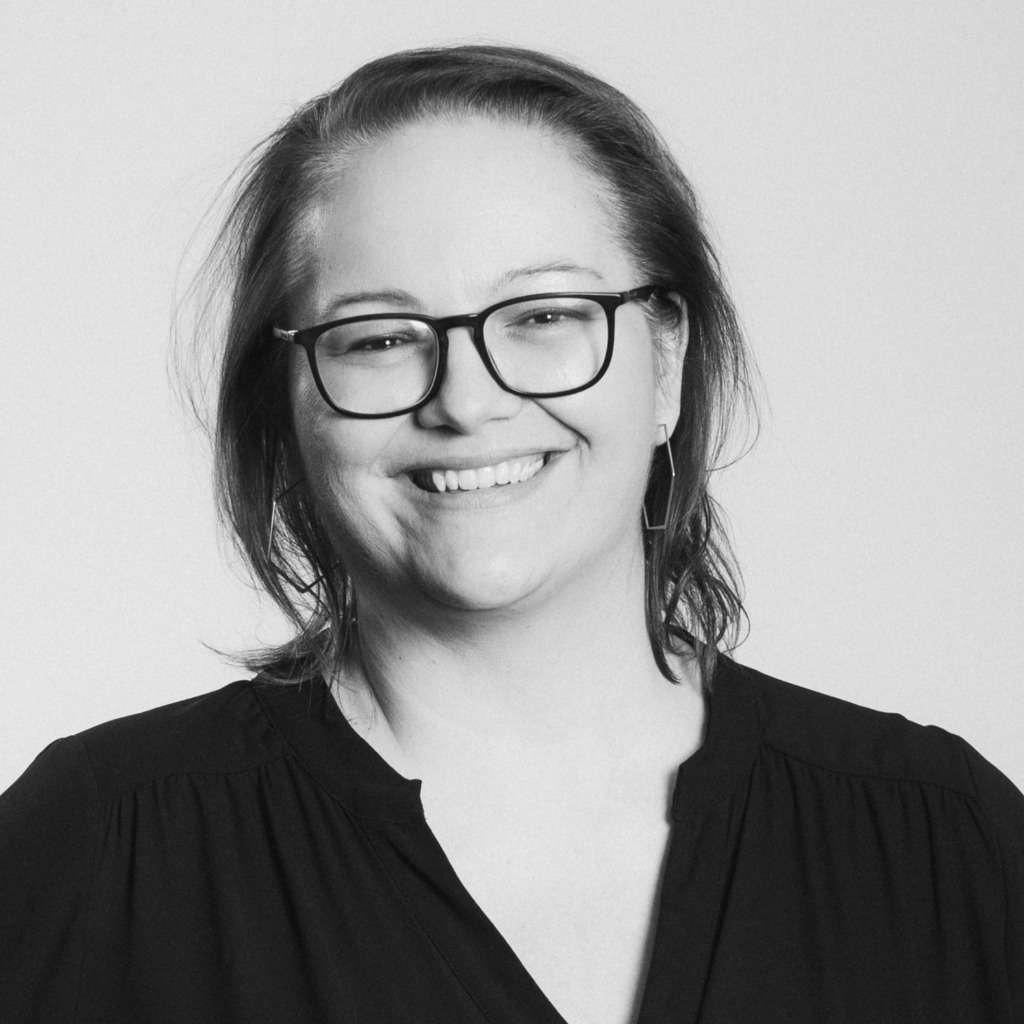 Amela Musanovic-Sandor - Trainerin I Coach I Juristin - Mit Sicherheit ...