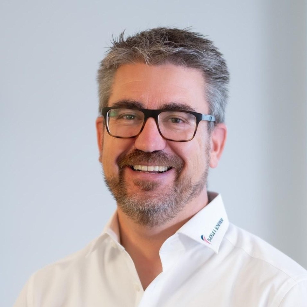 Ruth Retzlaff's Instagram, Twitter & Facebook on IDCrawl