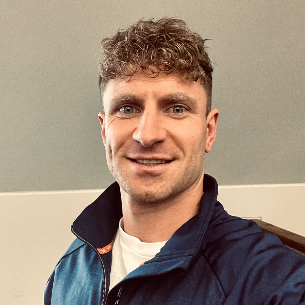 Thomas Schneeweis - Bauleiter Hochbau - Staatliches Bauamt Augsburg | XING