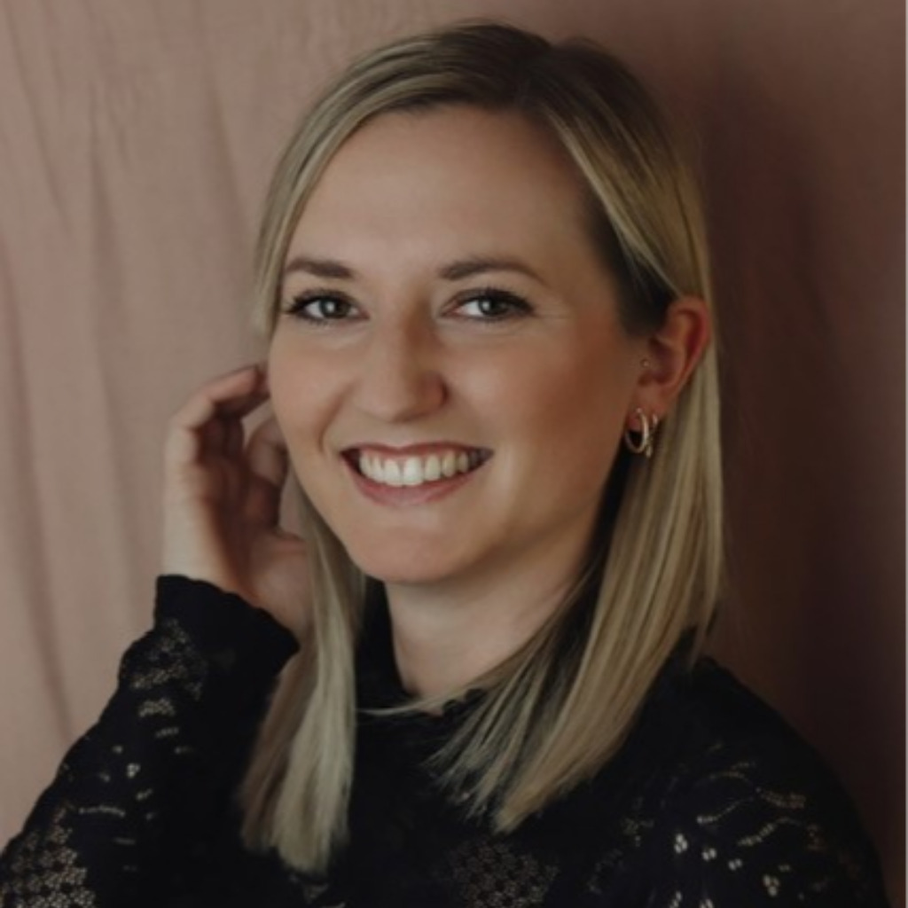 Anja Mayr - Key Account Manager - Allgäu Batterie | XING