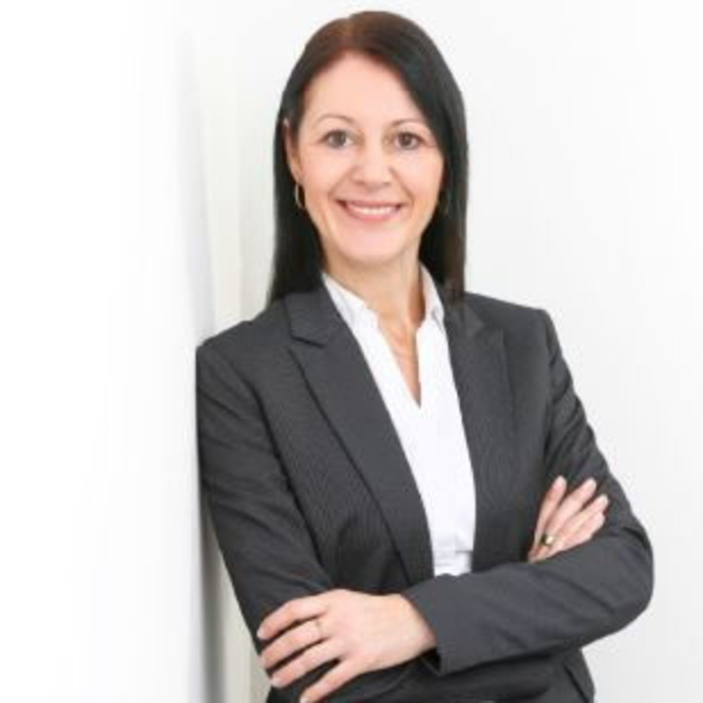 Claudia Schäfer - Head of Project Portfolio Management Office - Consors ...